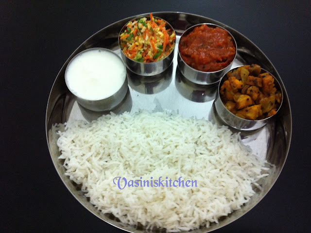 Vasinis kitchen: South Indian Vegetarian Thali